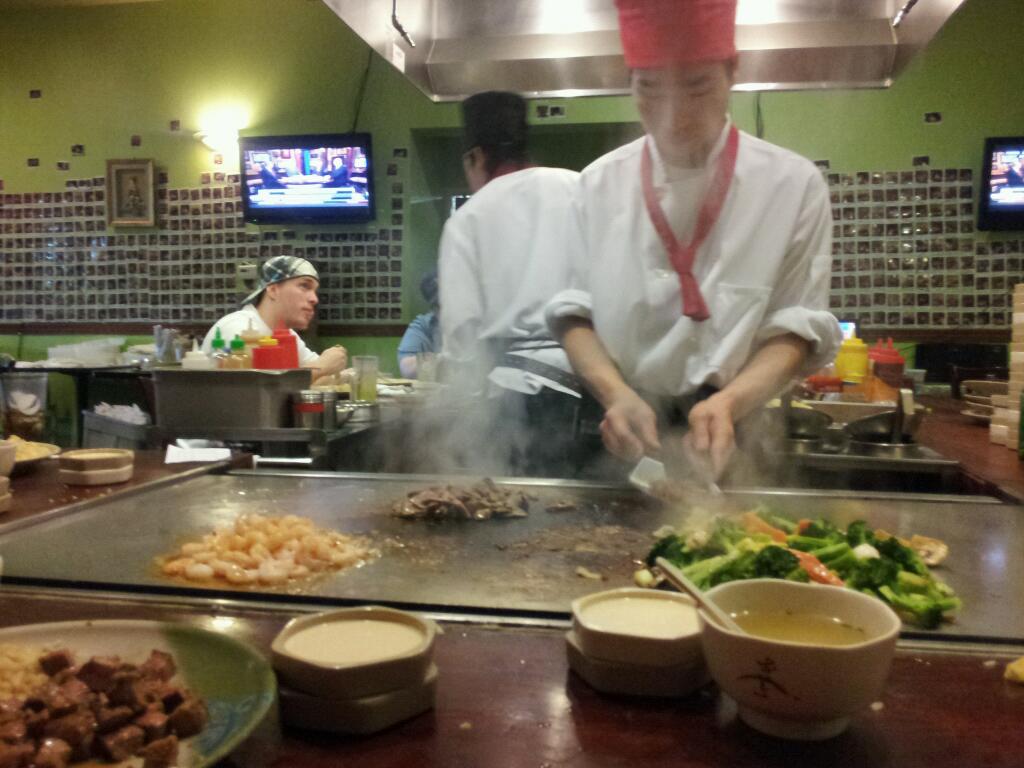 Over 100 sick linked to Japanese steakhouse in Michigan | barfblog